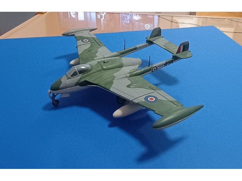 Gotova maketa aviona DH Vampire 1:72
