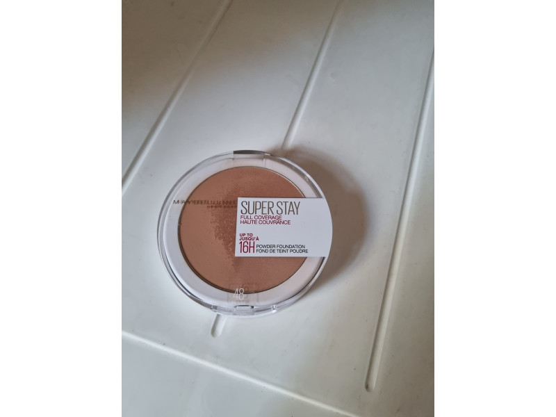 Maybelline superstay puder u kamenu