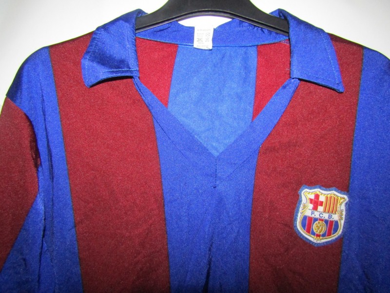 Retro fudbalski dres FC Barcelona Barselona iz 80ih