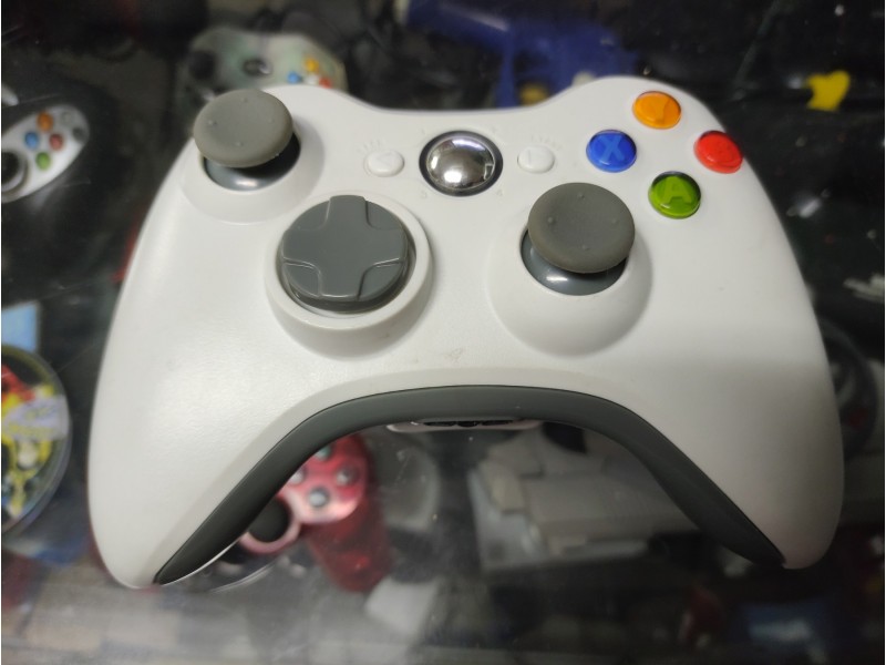 xbox 360 wirelles jostick beli