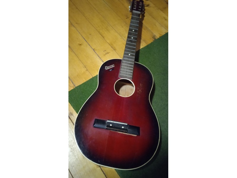 INSTRUMENT TAMBURA