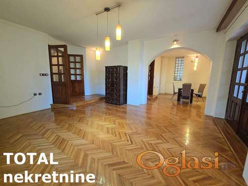 NOVI SAD - BULEVAR EVROPE - 361m2 - 3000 evra