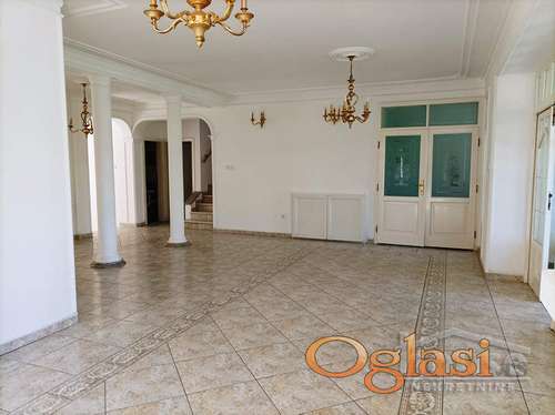NOVI SAD - NOVA DETELINARA - 300m2 - 3800 evra