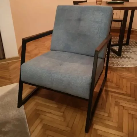 FOTELJA - MODEL 1