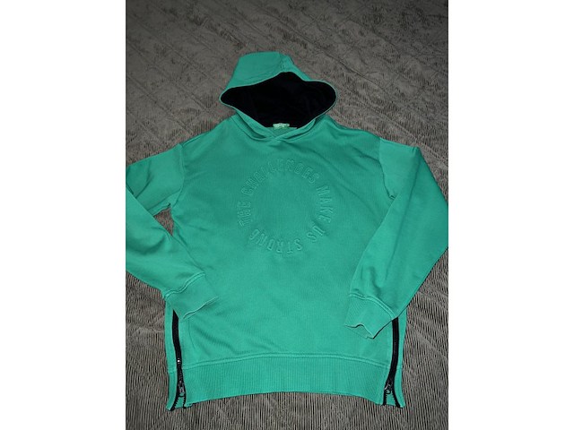 BENNETON duks vel.2XL 160cm