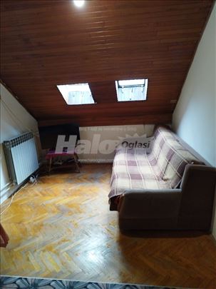 Beograd, Sanska, Stan u kući, 40 m2