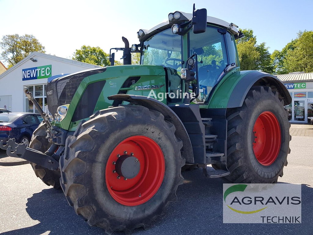 Fendt 826 Vario SCR traktor točkaš