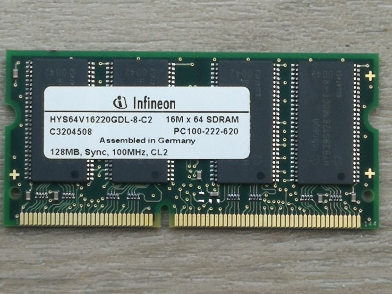 SDRAM memorija 128mb