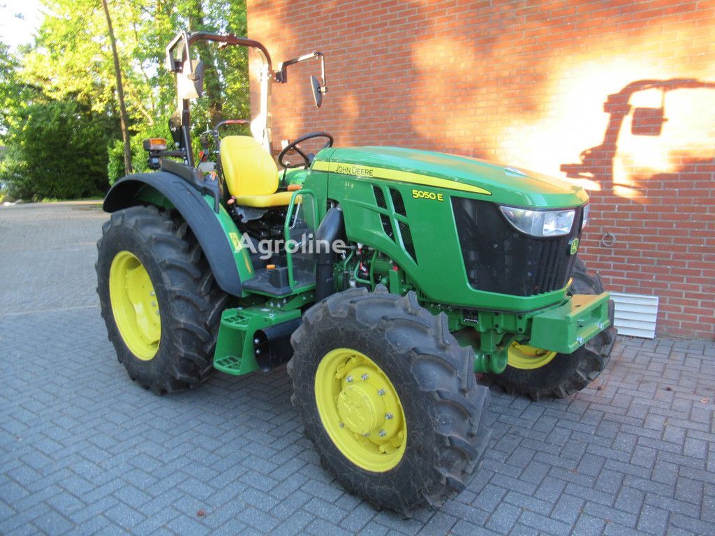 John Deere 5050e mini traktor