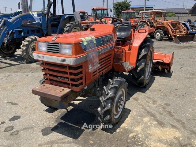 Kubota TRACTOR(Kubota) mototraktor