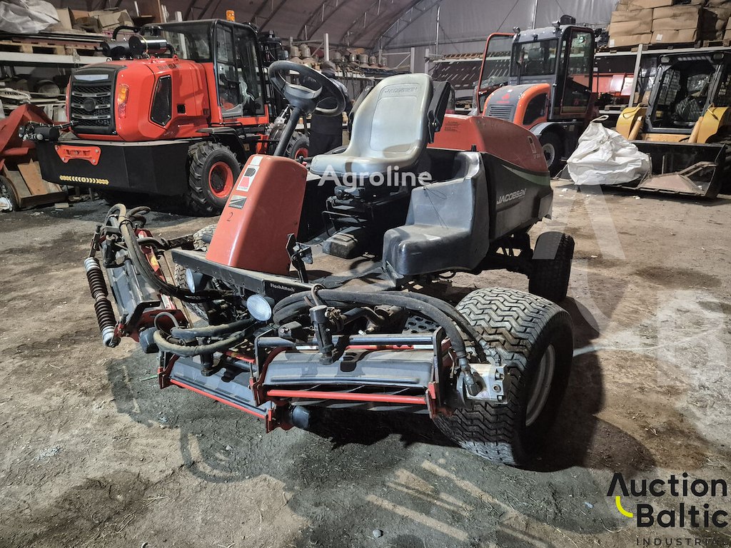 Prodaje se Jacobsen LF 3800 4WD traktor kosilica na aukciji