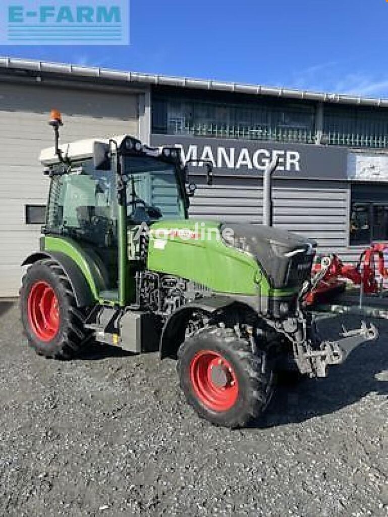 Fendt 211 v vinogradarski traktor
