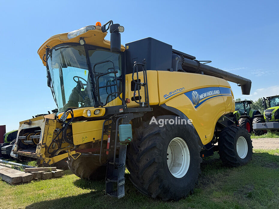 New Holland CX8080 kombajn za žito