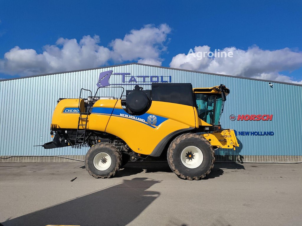 New Holland CX 6.90 RS kombajn za žito