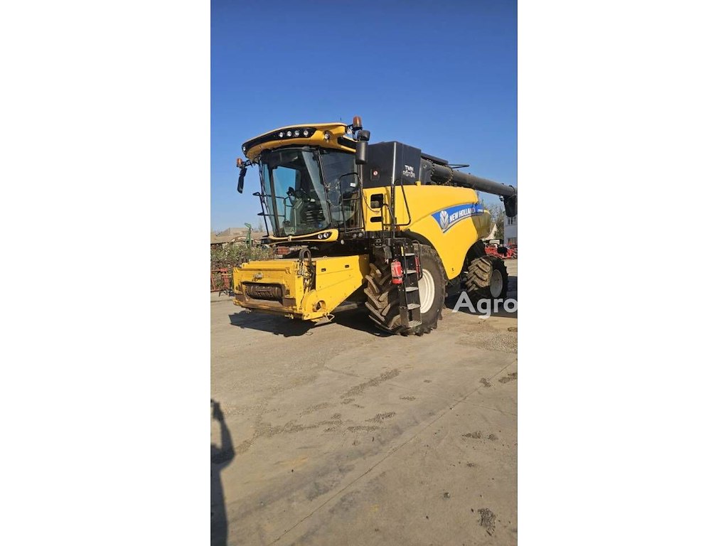 New Holland CR 9.80 kombajn za žito