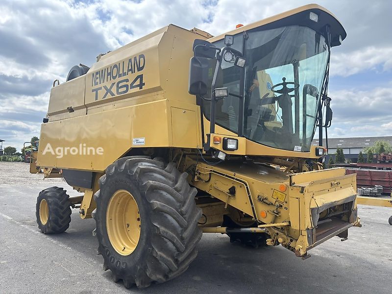 New Holland TX64 kombajn za žito