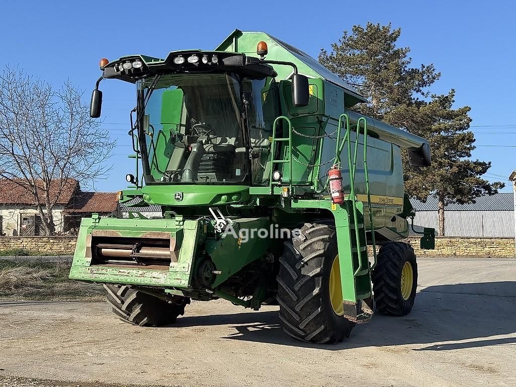 John Deere W540 kombajn za žito