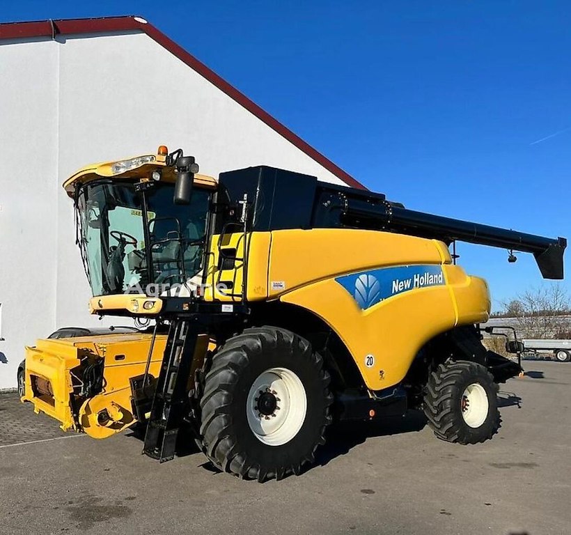 New Holland CR 980 kombajn za žito