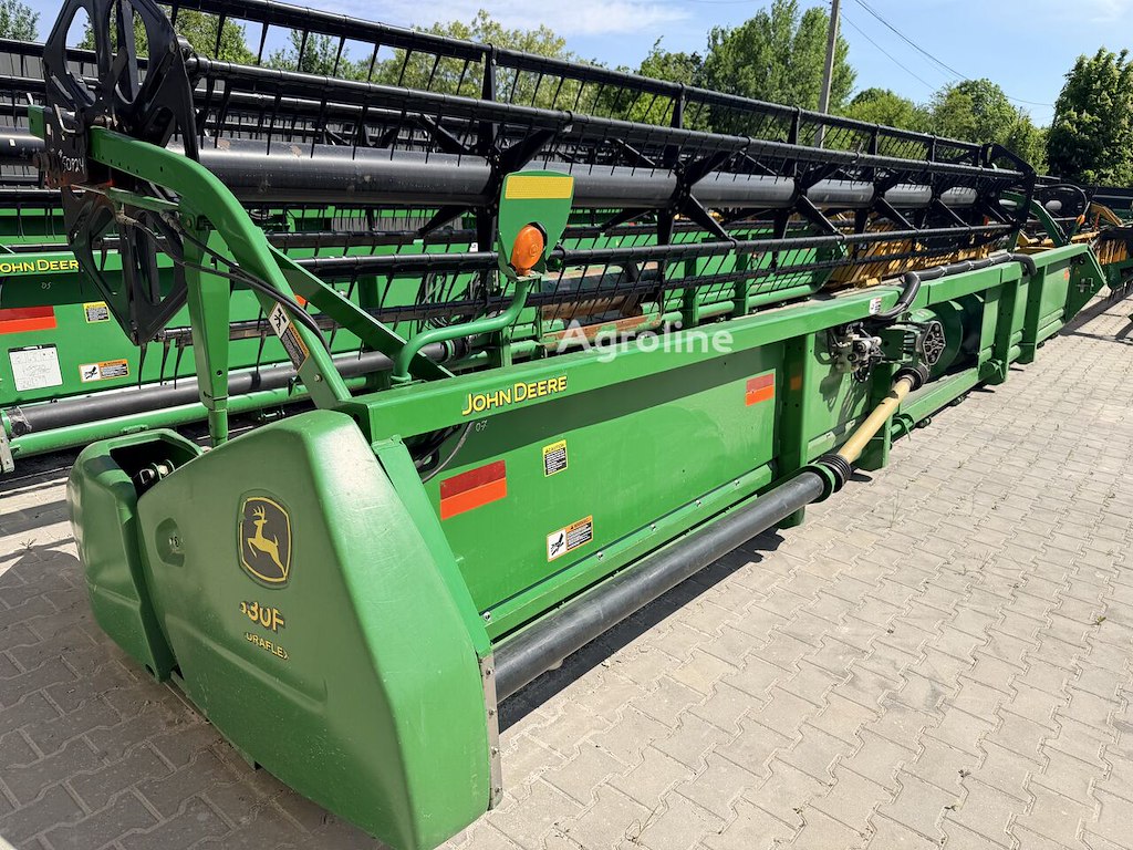 John Deere 630F adapter za žito