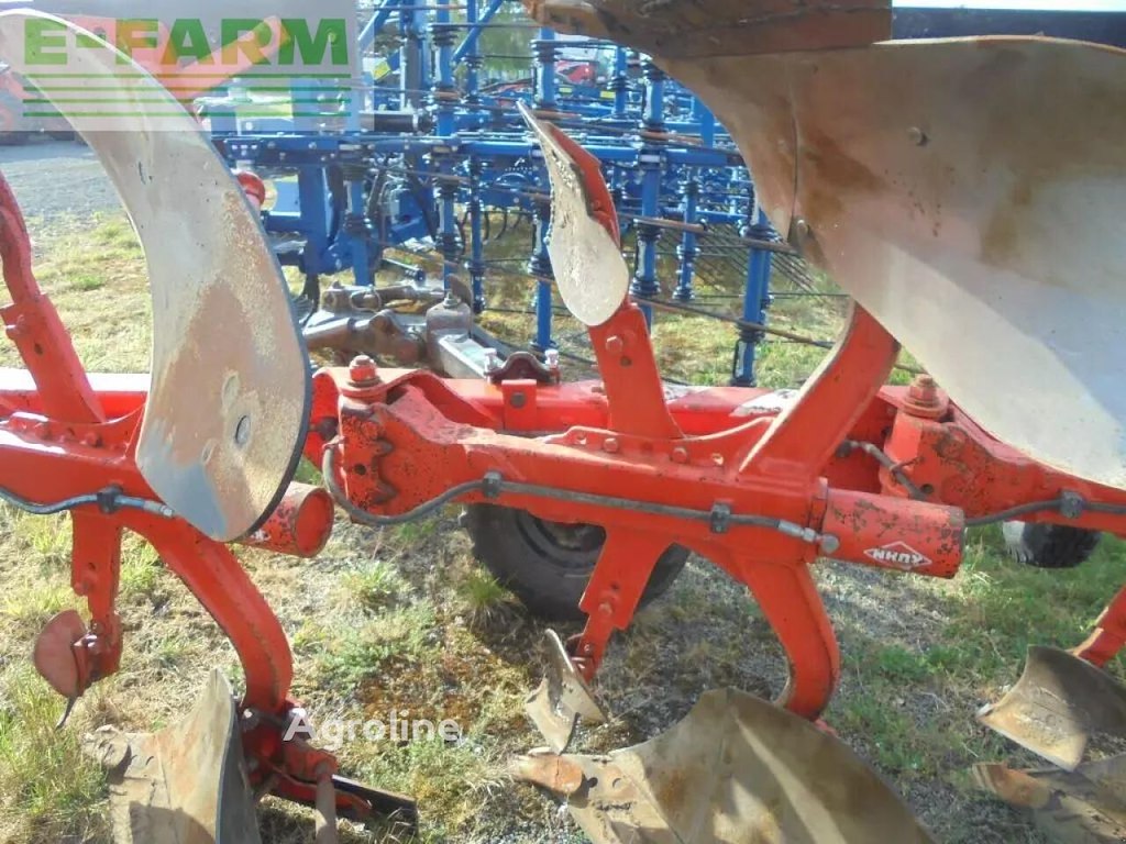 Kuhn varimaster 120 reverzibilni plug