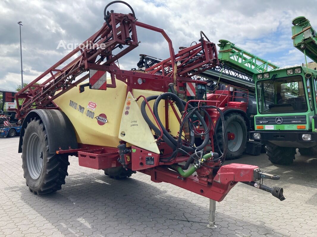 Hardi navigator 4000 vučena prskalica