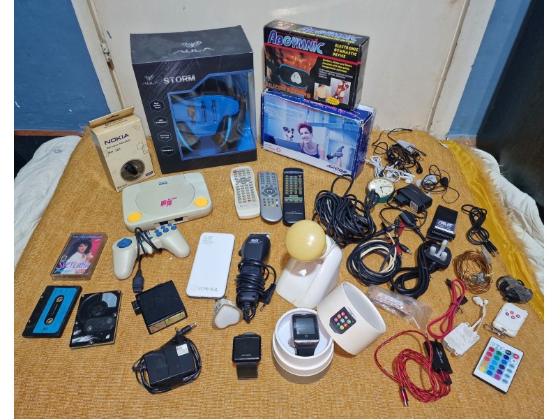 STARA ELEKTRONIKA - Gomila Uređaja za 3000 dinara!