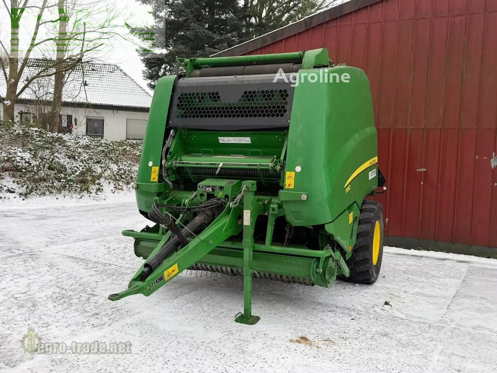 John Deere 990 balirka za četvrtaste bale