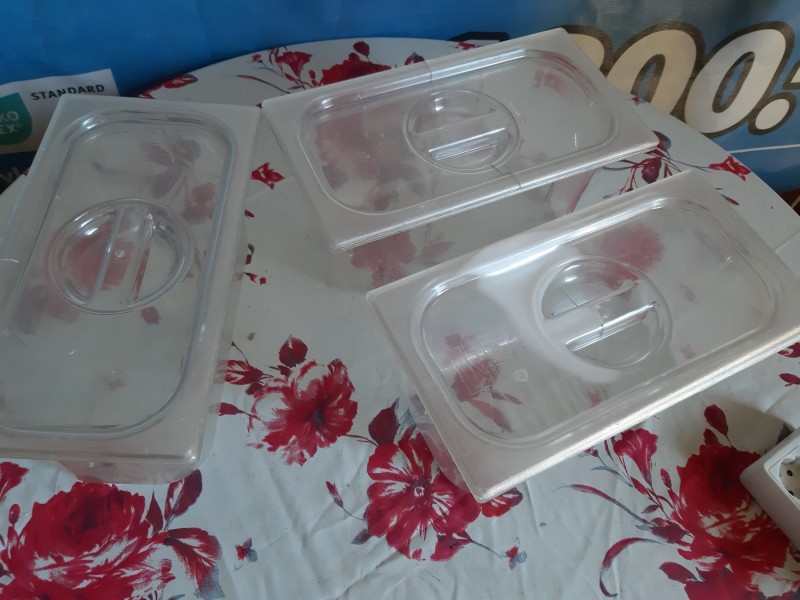 plasticne posude za skladistenje hrane