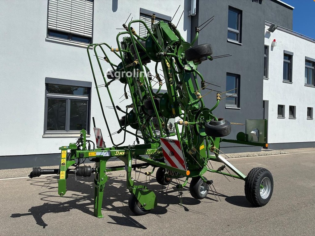 Krone KWT 11.22/10 prevrtač sena