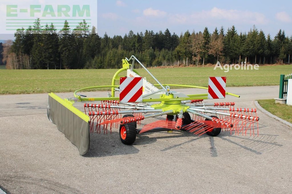 Claas liner 420 prevrtač sena