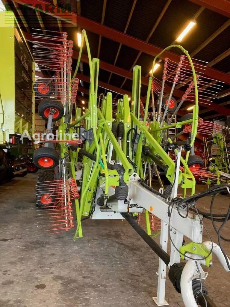 Claas liner 4000 hha sakupljač sena