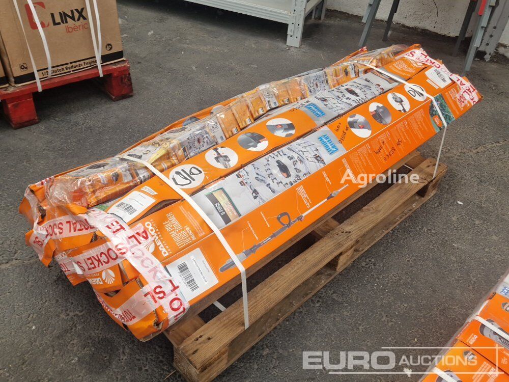 Prodaje se Daewoo DALPHT18-1 + DALCH25-1 Lithium trimer za živu ogradu na aukciji