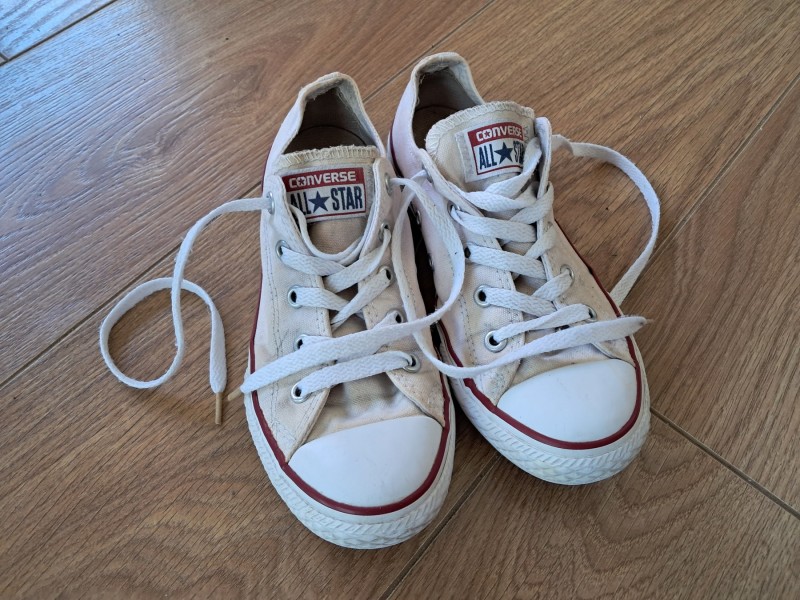 Converse patike Vel. 33