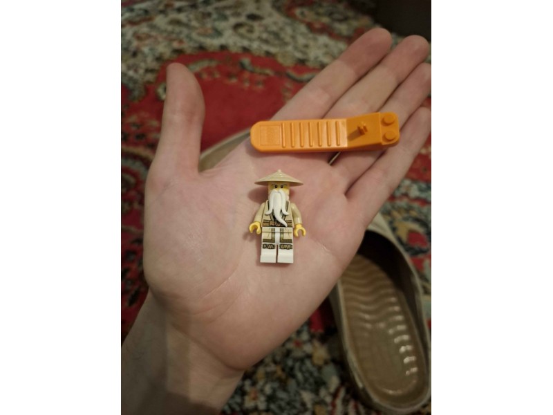 Sensei Wu LEGO Ninjago Figurica i Odvajač Kocki
