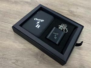 Gift set CHARGE IT power bank + mini pljoska