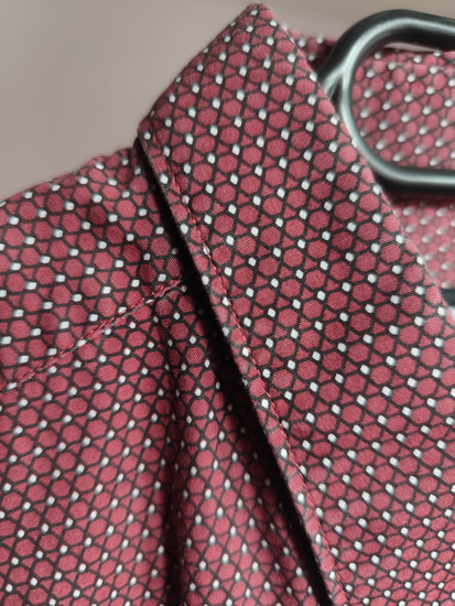 Luksuzna bordo crna mikro print HUGO BOSS kosulja
