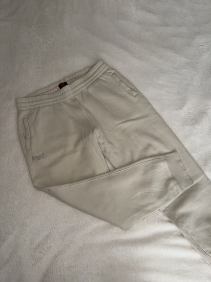 Superdry trenerka