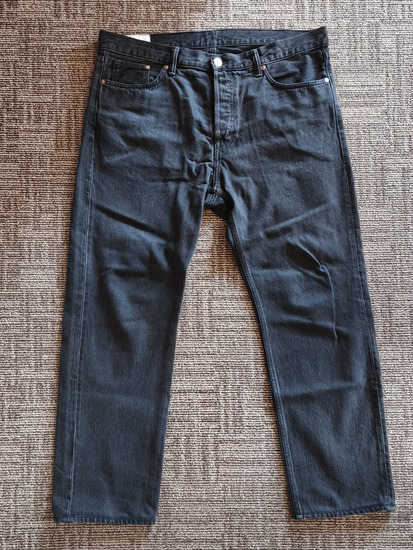 H&M muške farmerke vel. 38/32 - praktično nove
