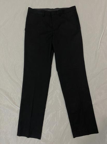 F&F crne muske elegantne pantalone na crtu