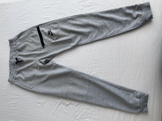 Nike trenerka M vel