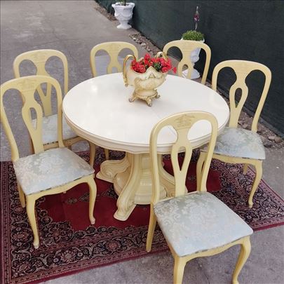 Stilski Elegantan Trepezariski Sto i stolice