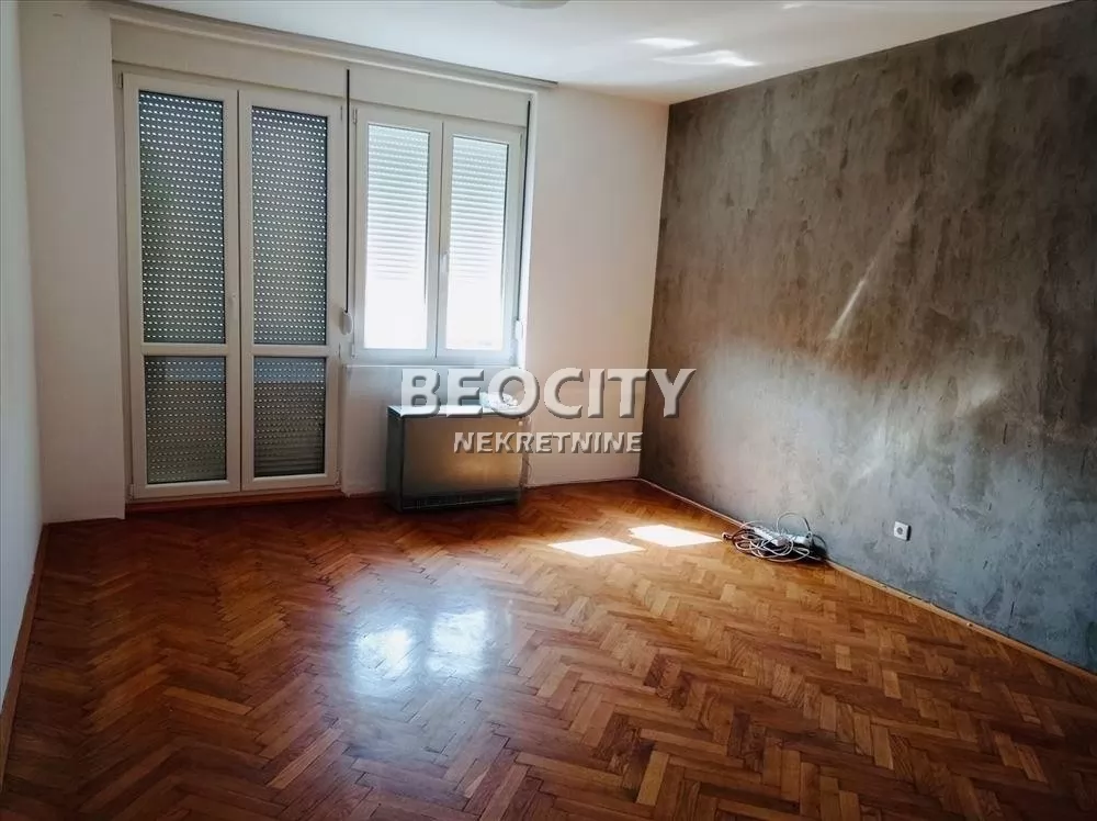 Dvosoban stan, 68 m2, Dorćol, Cara Dušana ID: 132606