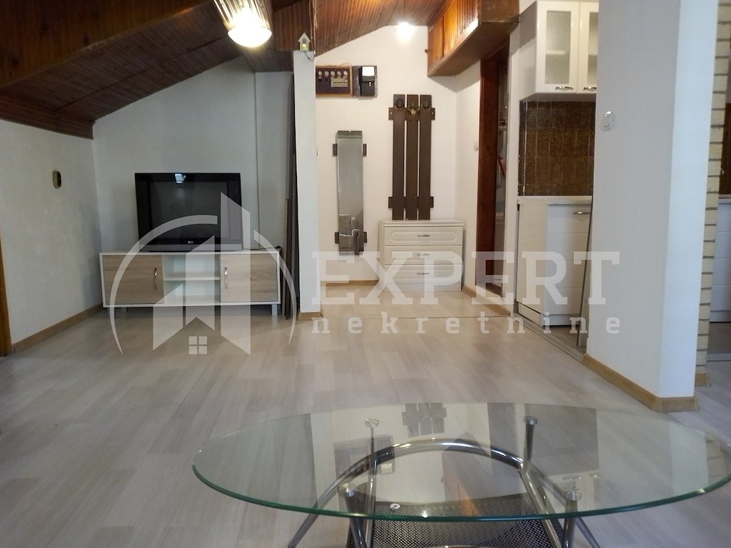 Dvosoban stan, 61 m2, Dom zdravlja, Vojvode Mišića ID: i-06395