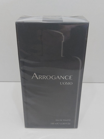 Arrogance Uomo