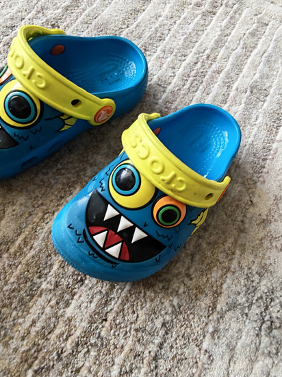 Crocs decije 24