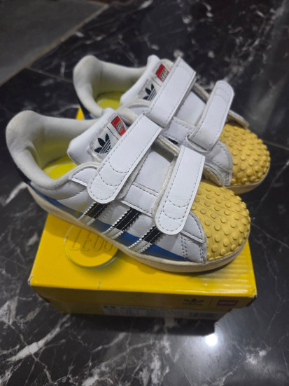 Adidas superstar Lego 25