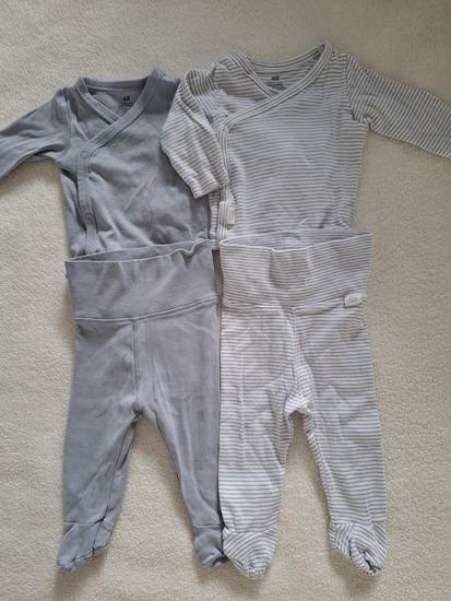 H&M dva kompletica za bebe 56