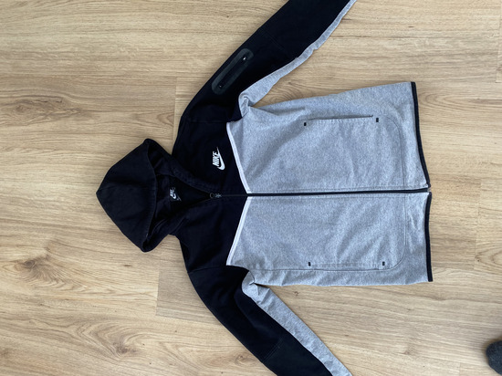 Dux deciji Nike