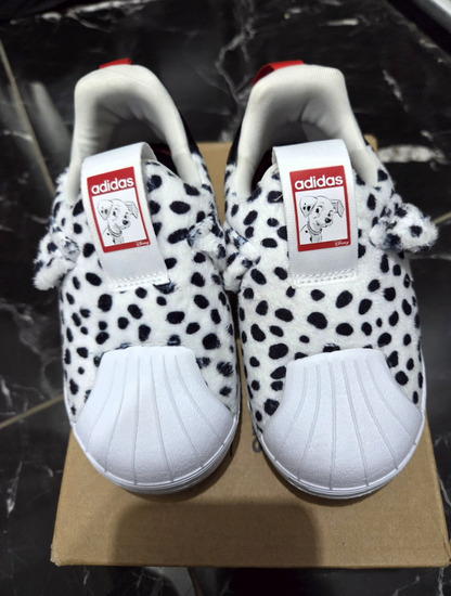 Prelepe Adidas Superstar Disney 25 NOV0