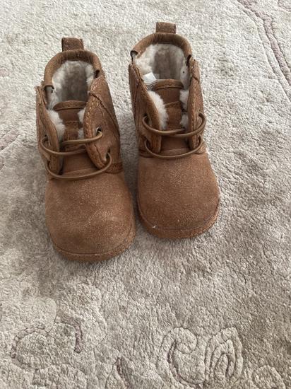 Rezz Ugg za bebe